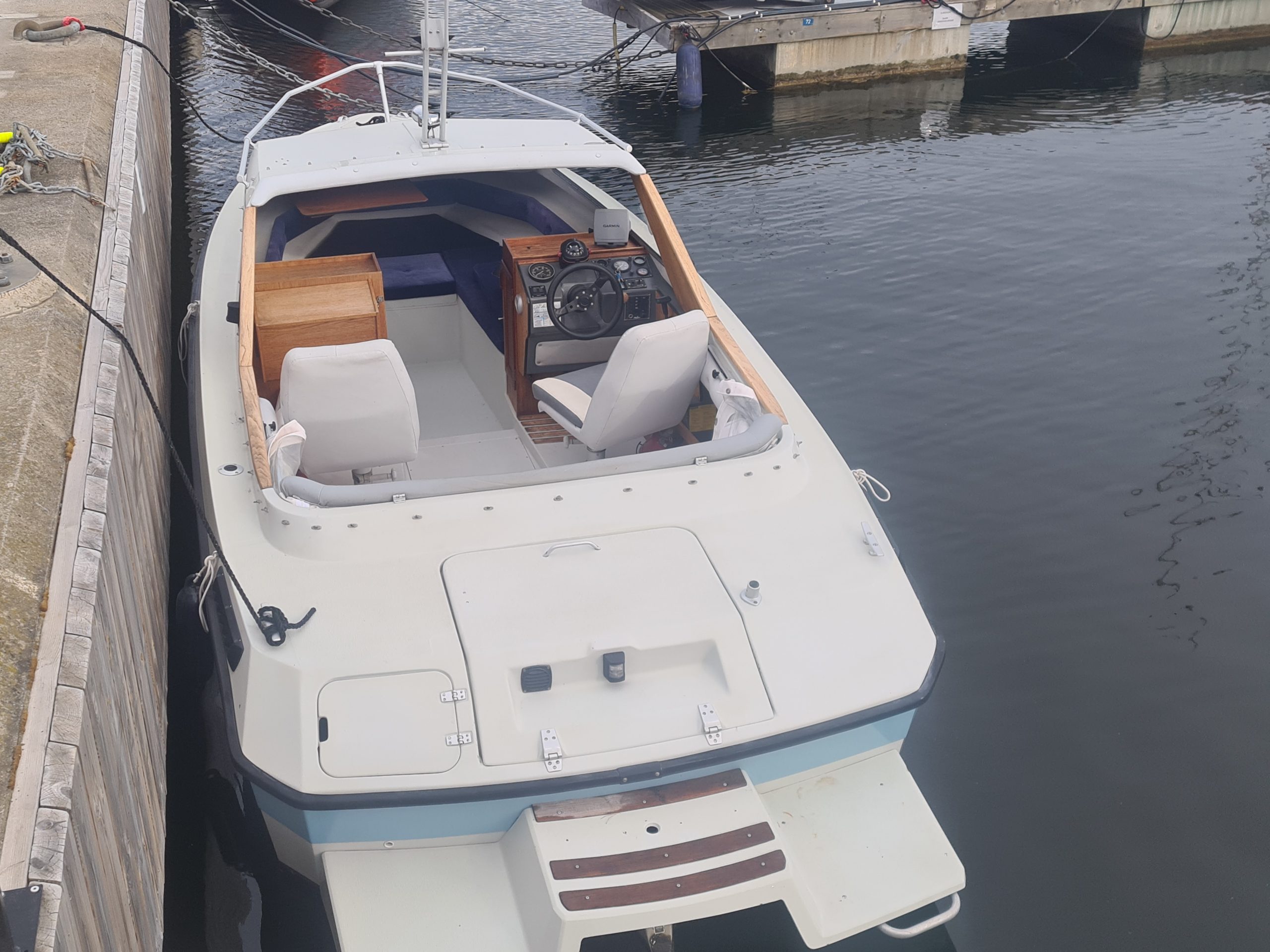 Flipper 640 HT -1992 VolvoPenta 171c -1992 | Stockholms Båtdepå